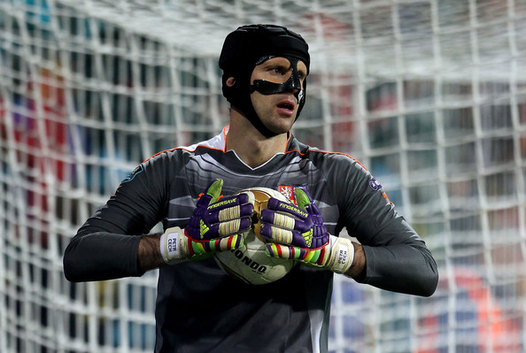 Petr Cech Profile and Images | FOOTBALL STARS WALLPAPERS