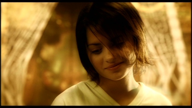 Shameless Pile of Stuff: Movie Review: Mirrormask