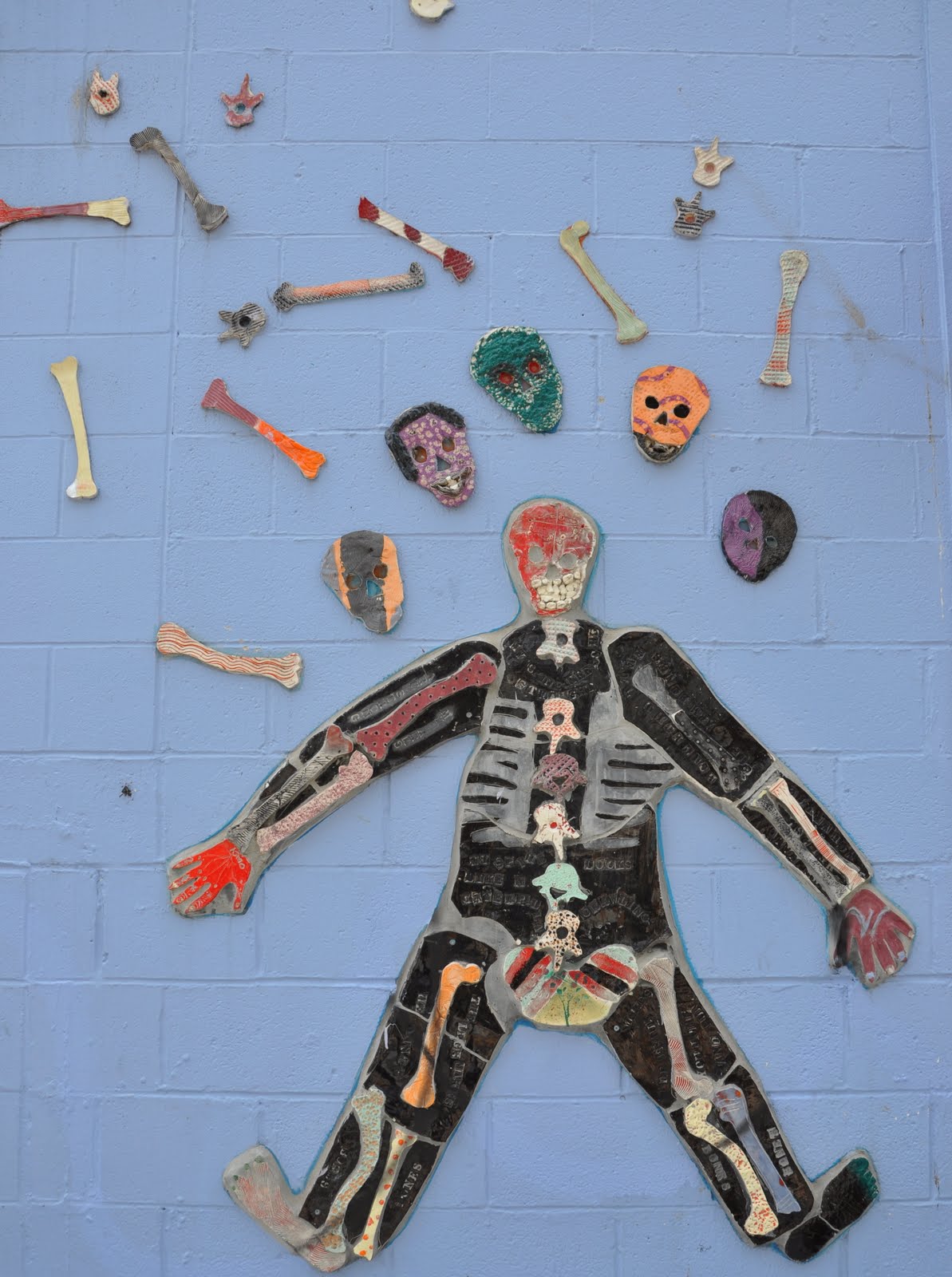 Tutubi Plaza – Public Art and Architecture from Around the World