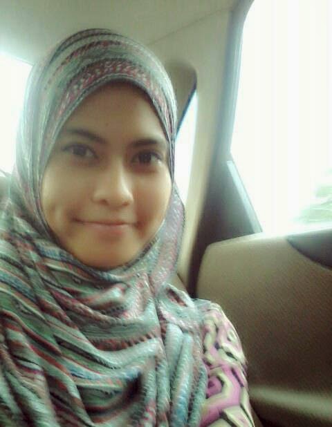 siti sarah sharoni: SARAH SHA'RONI