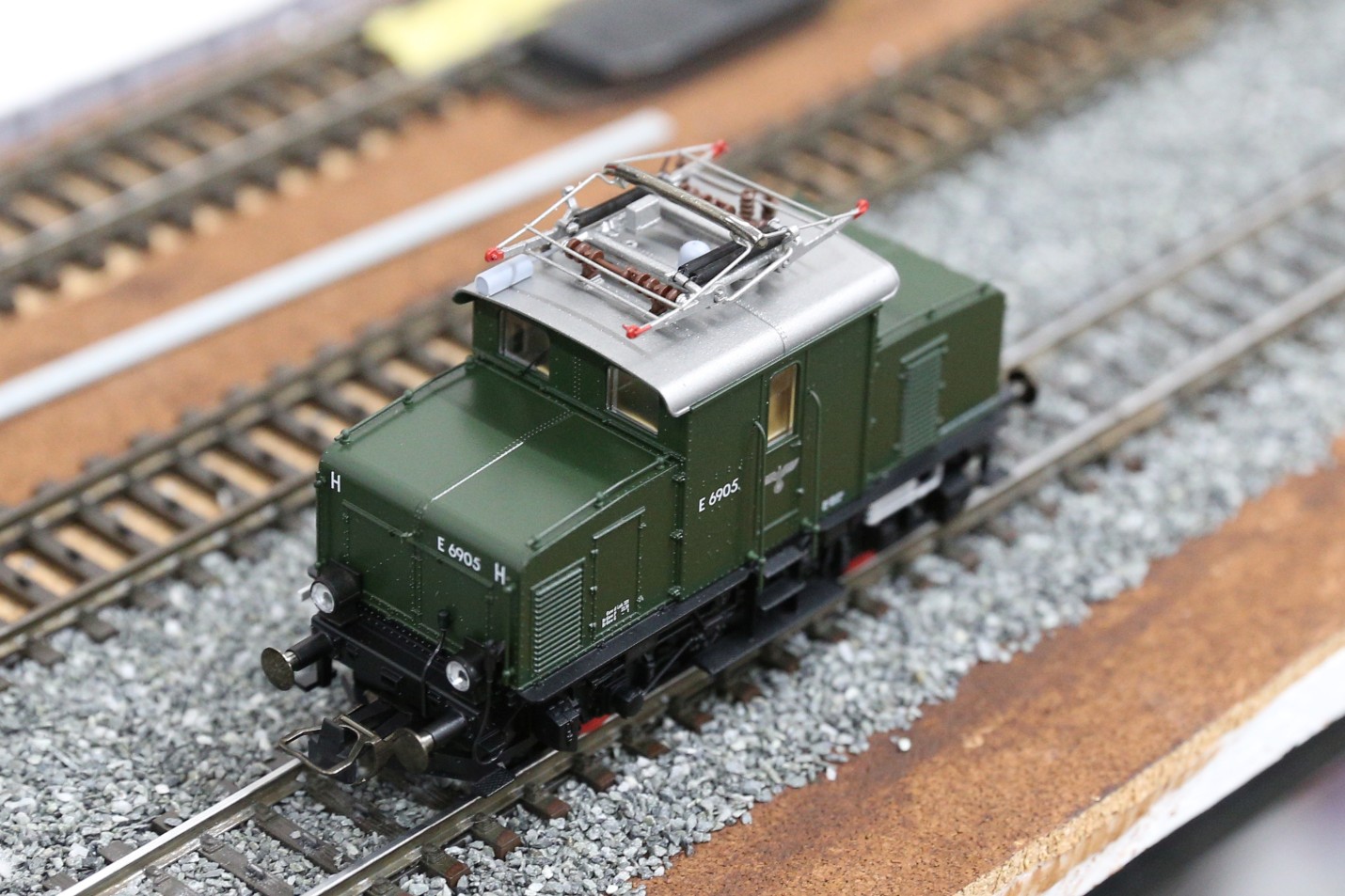 テールランプは片側なんだな、いちいちかわいい。