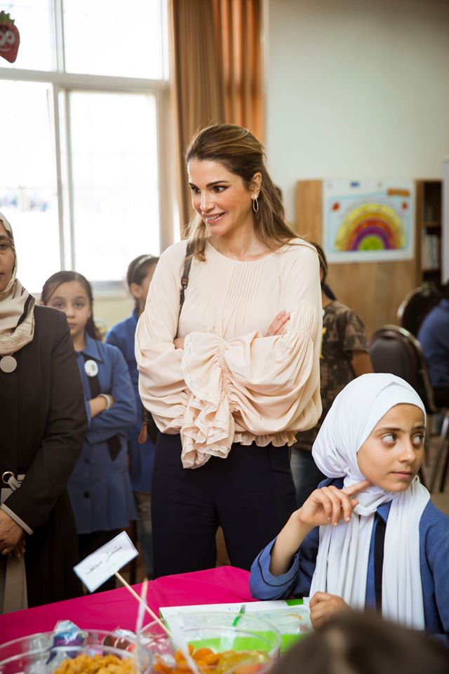 Queen Rania Chairs Royal Health Awareness Society Board of Trustees ...