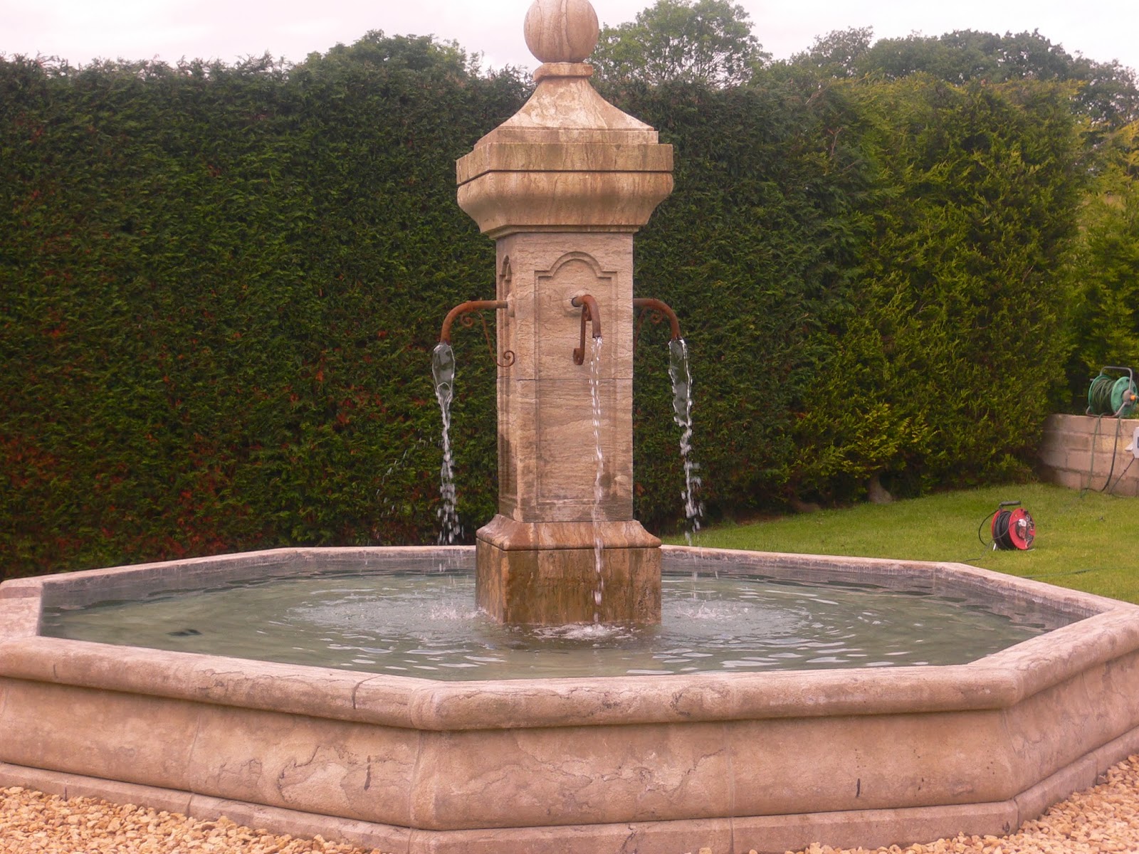 FRENCH FOUNTAINS