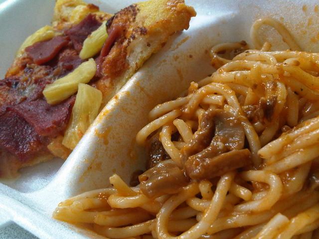 KulturaPinoy: Greenwich Pizza & Spaghetti Combo