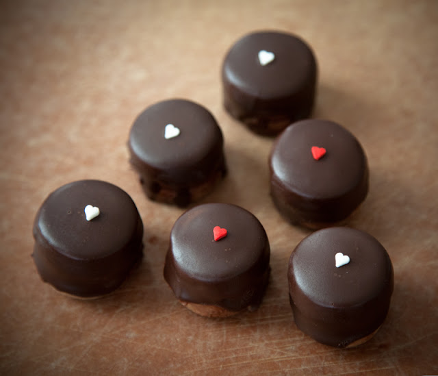 three little halves: The Family Heirlooms: Ischler, The Emperor of Cookies