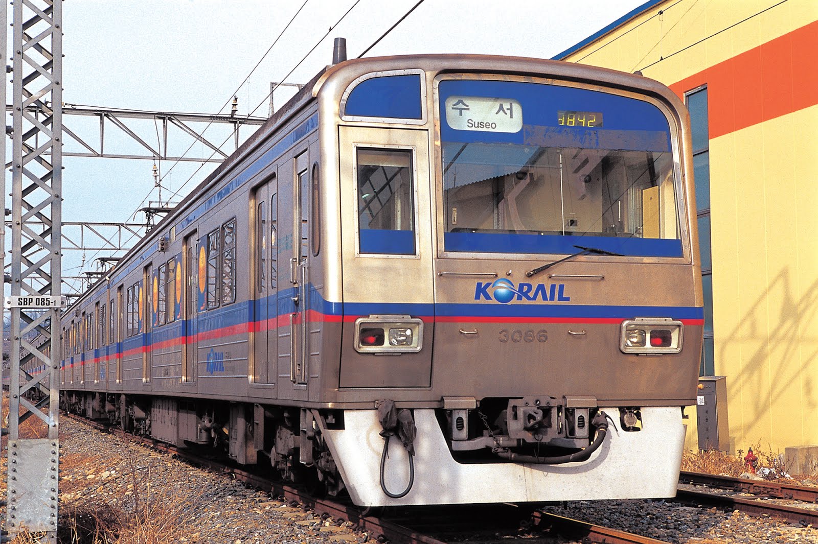 TSR-TCR: 31. 한국철도차량 105년사 2004.12.15 - 전동차