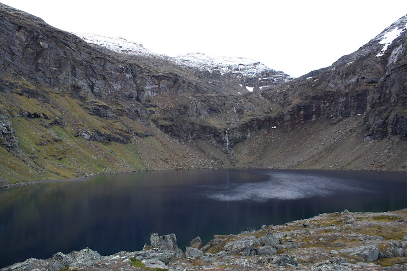 Trollkatta: Mountainwalking to Trollsjøen (Lake Troll)