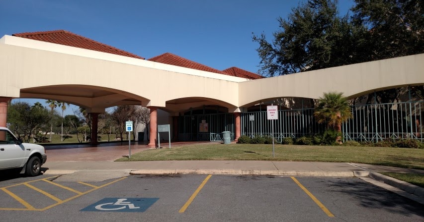 Walkabout With Wheels Blog: Exploring the Harlingen Public Library in ...