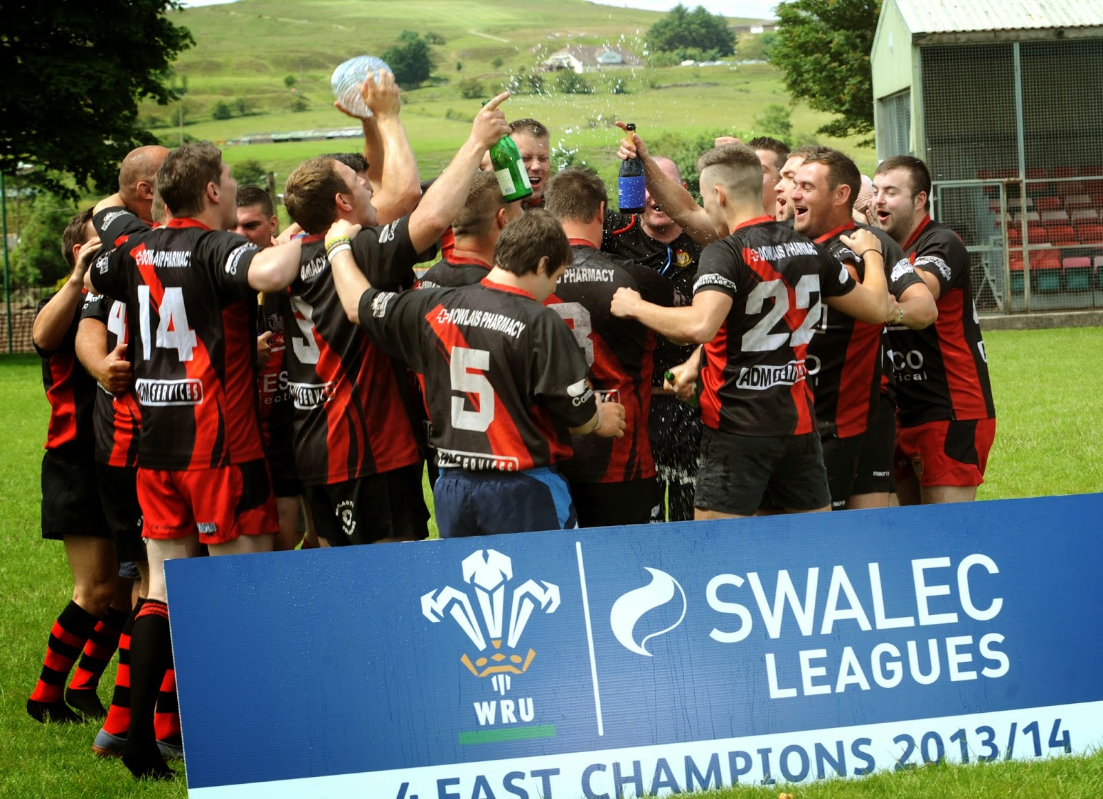 NANTYGLO RFC CELEBRATE SWALEC DIVISION 4 EAST TITLE ~ All Wales Sport ...