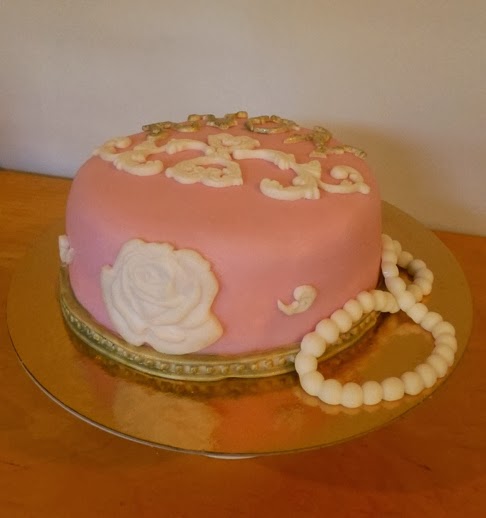 CakeSophia: AVON cake