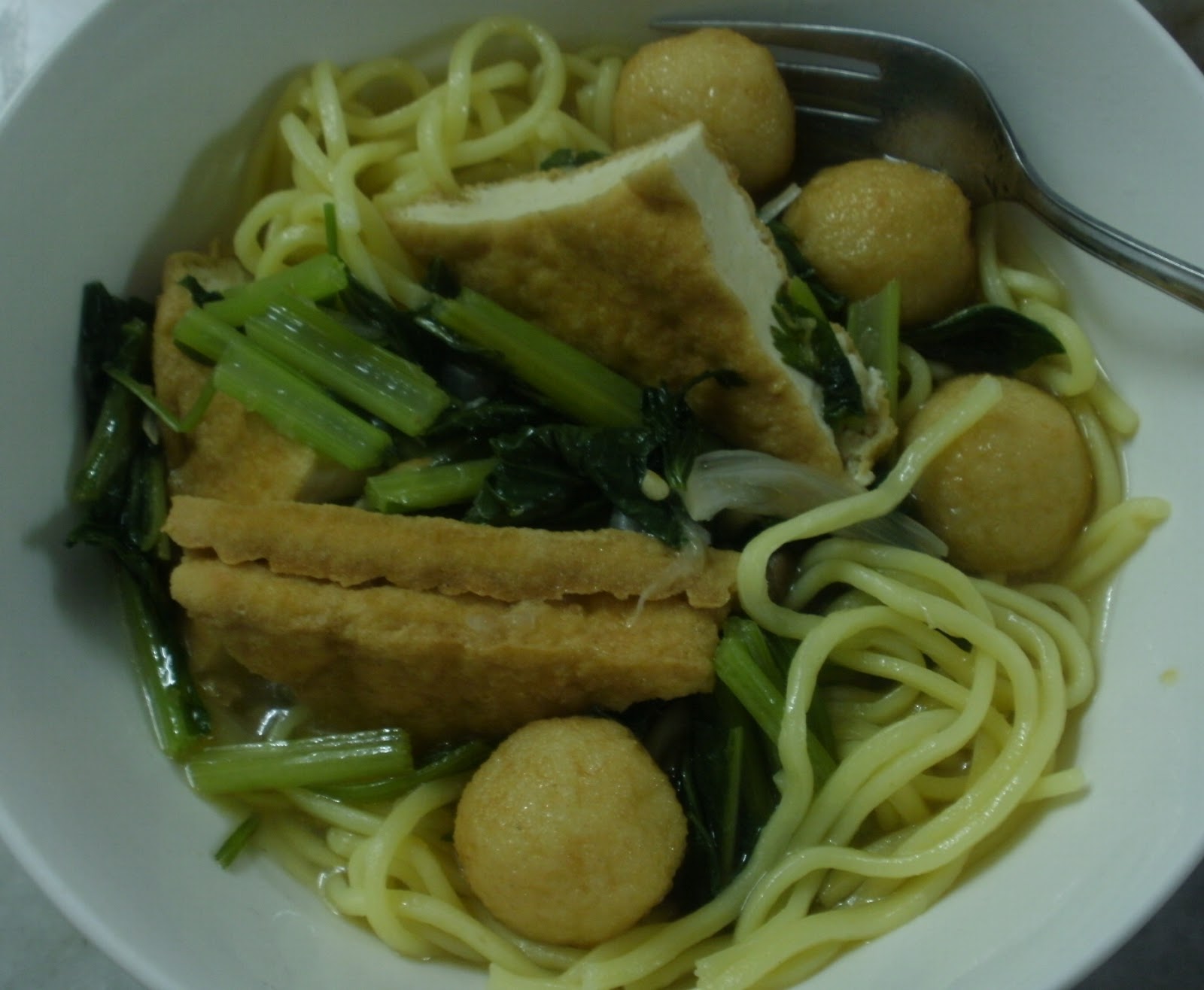 HALAMAN CHENOLIE....: MEE SUP SIMPLE