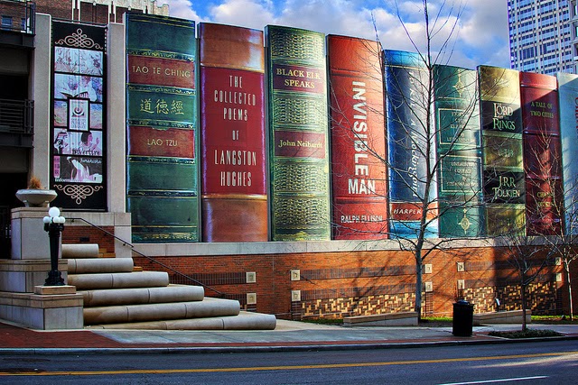 Lo huachafo en la arquitectura: Kansas City Public Library