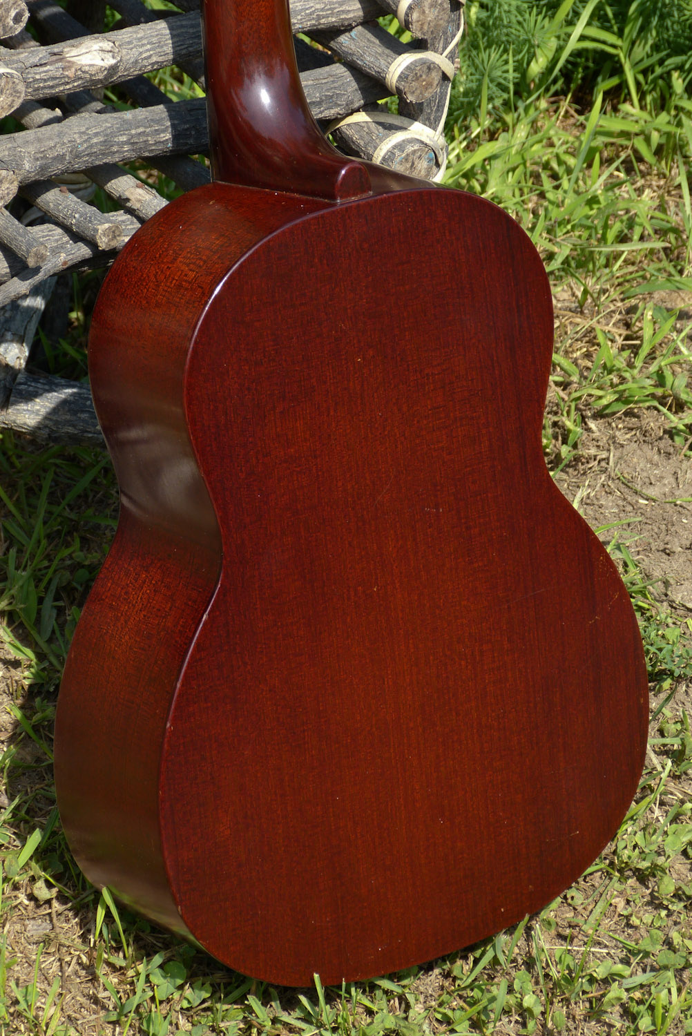 1960s Favilla Baritone Ukulele