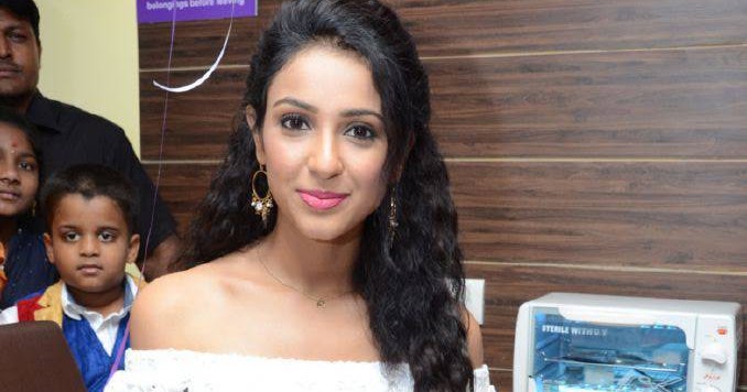 Priya Shri At Naturals Family Salon and Spa Launch Gallery