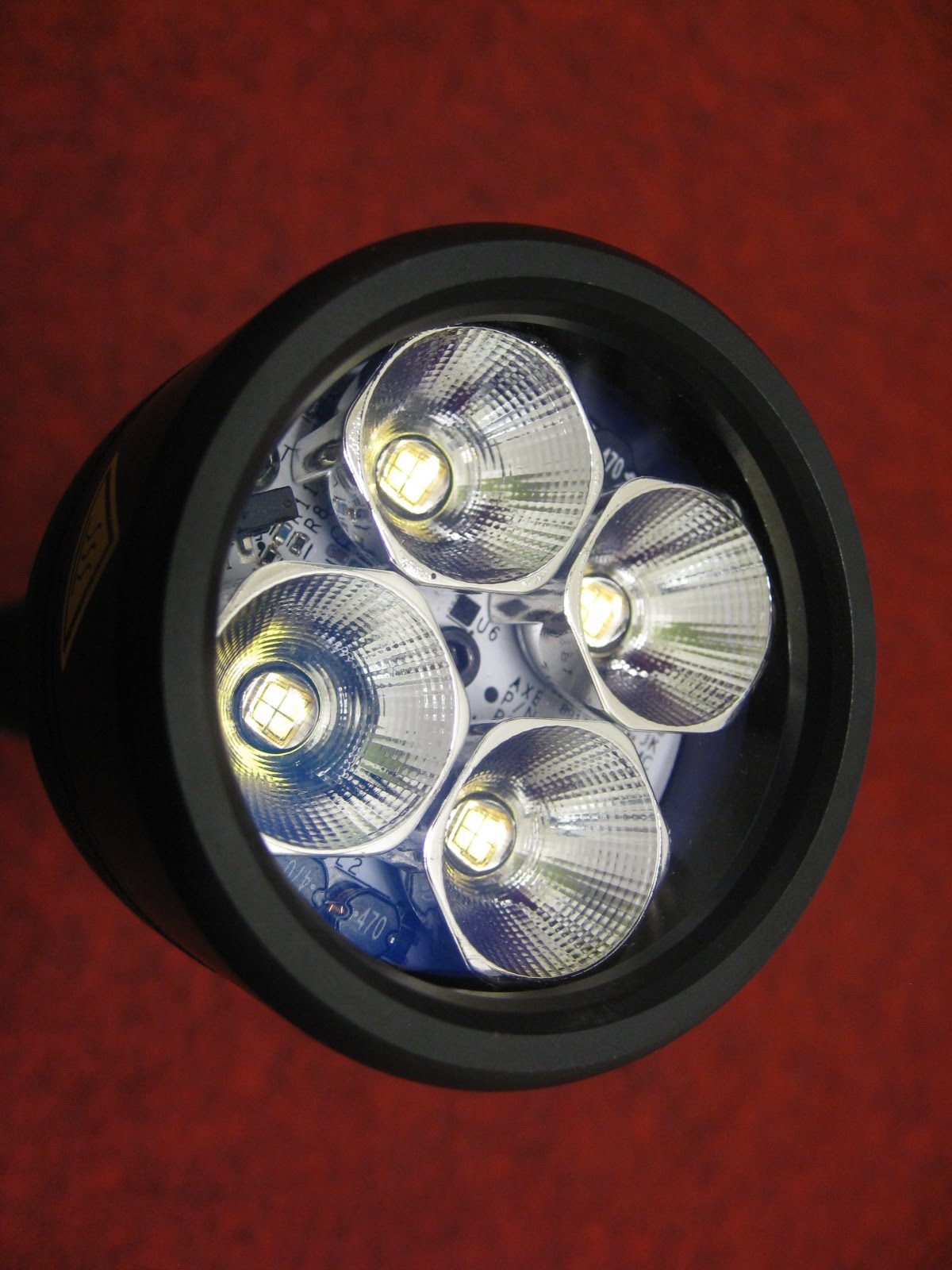 ‎3000 lumens, that's a lot of photons