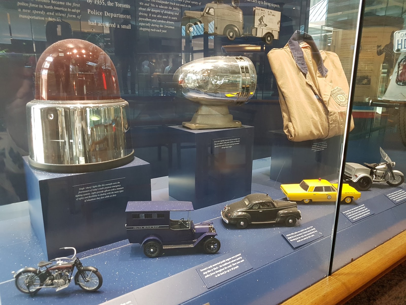 JUNK BOAT TRAVELS: Toronto Police Museum