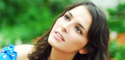 Fire Noticias: www.marisaroman.net : Sitio Oficial de Marisa Roman