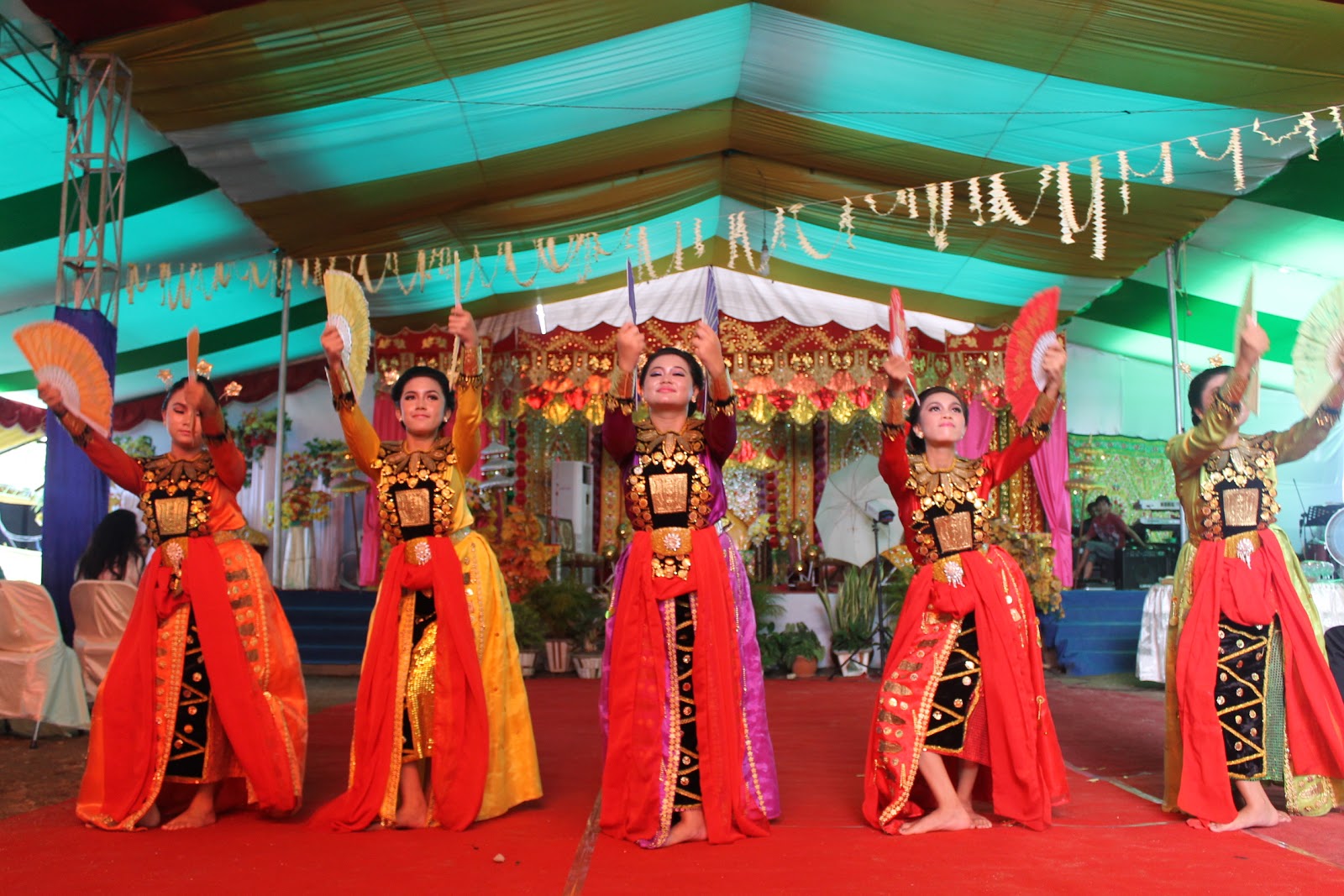 "GORONTALO/HULONTHALO"