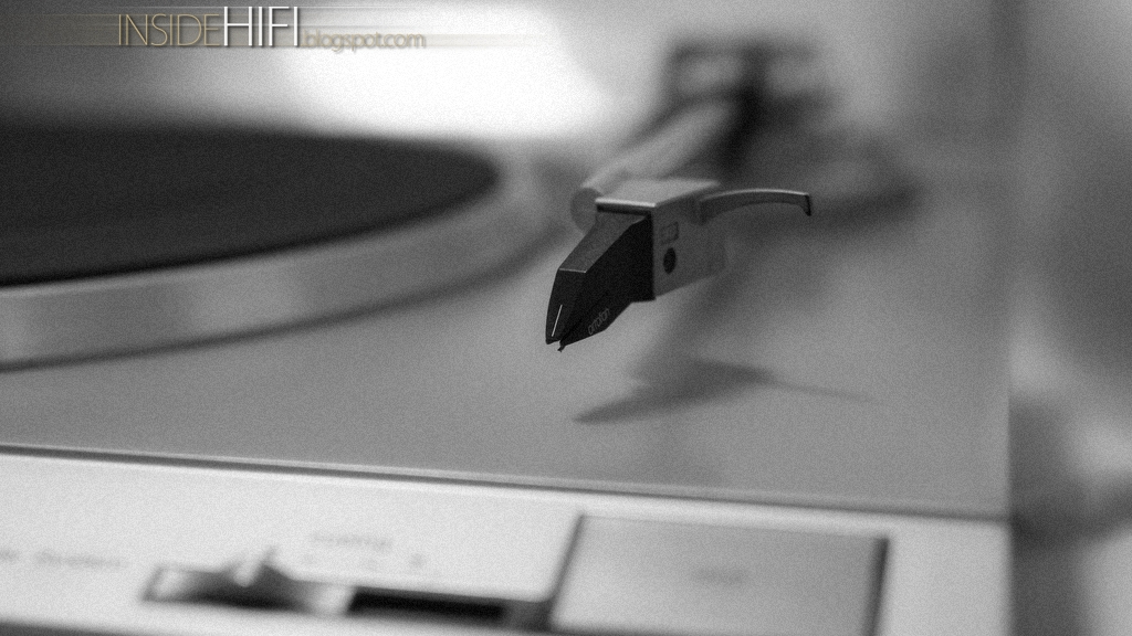 Inside Hi-Fi: Technics SL-QX200 (SL-QX200-SEi)