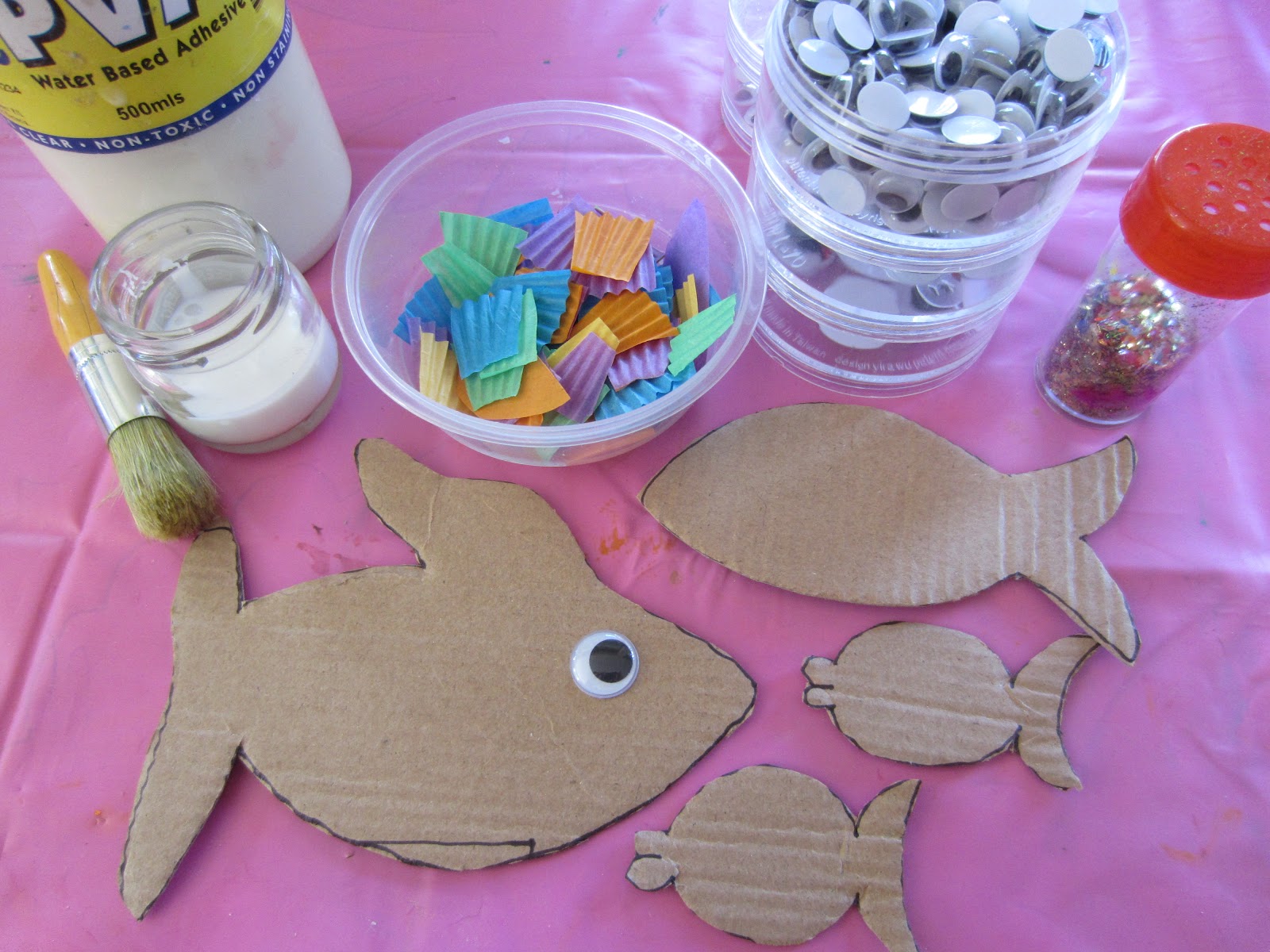Learn with Play at Home: Create an Underwater Scene. PART 1. The Fish