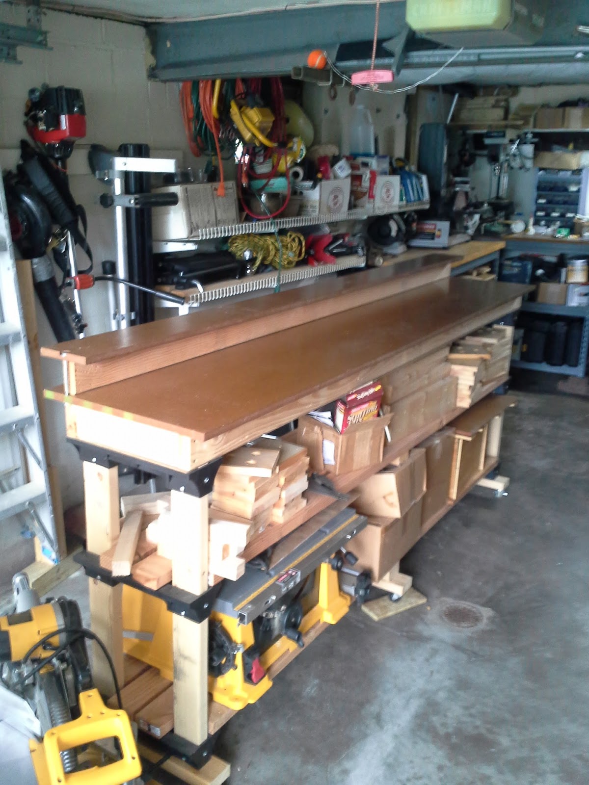 HOLUTA Ski Design: Ski Press: Steel - Peripherals