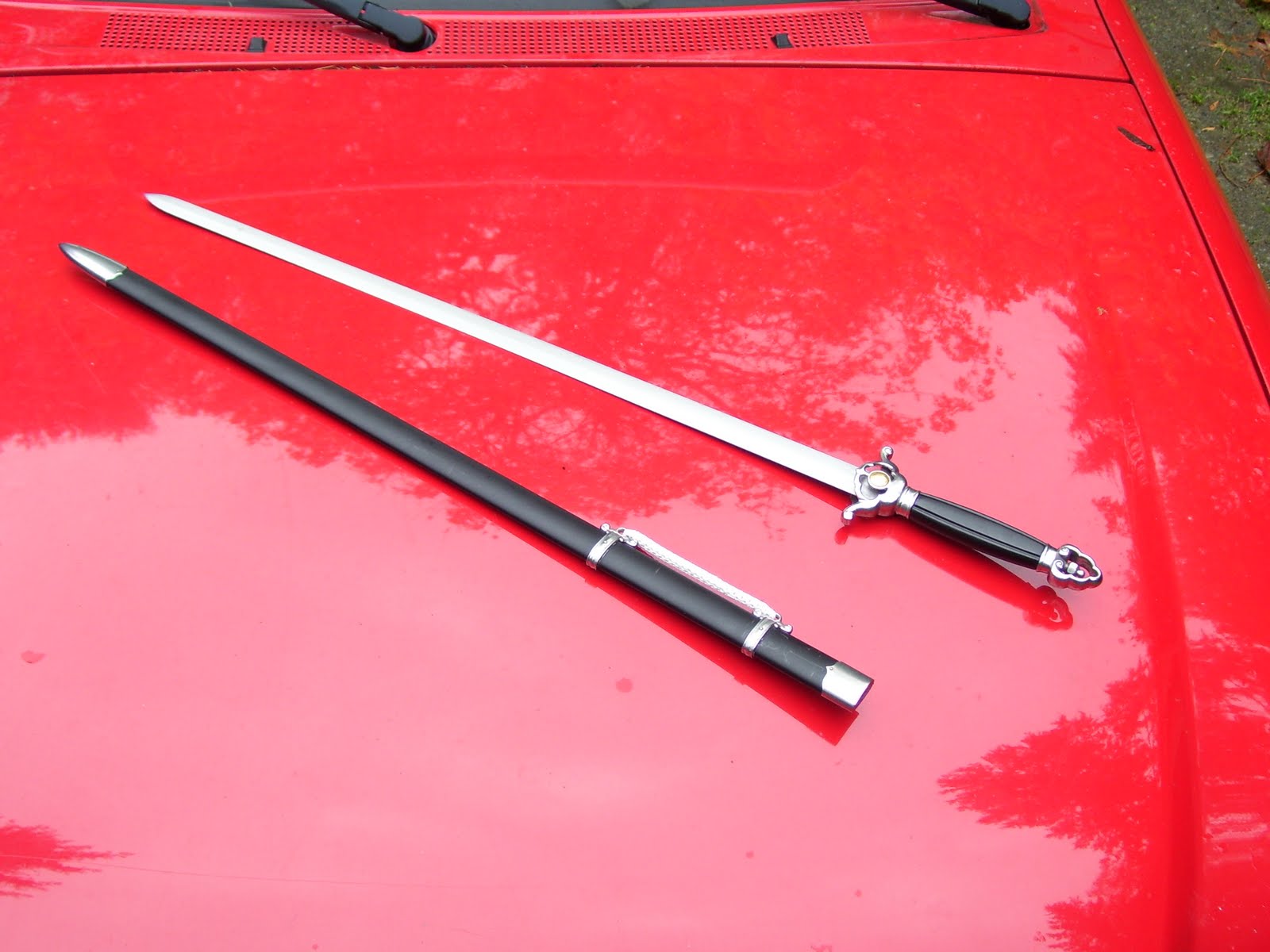 Dojo Rat: Katana, Saber, and "Jian"