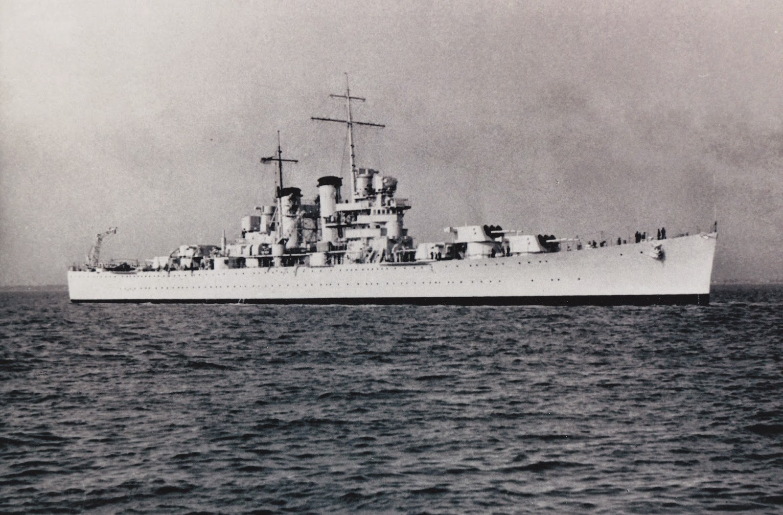 warships and tales: My beloved USS Saint Louis CL-49 (LUCKY LOU)