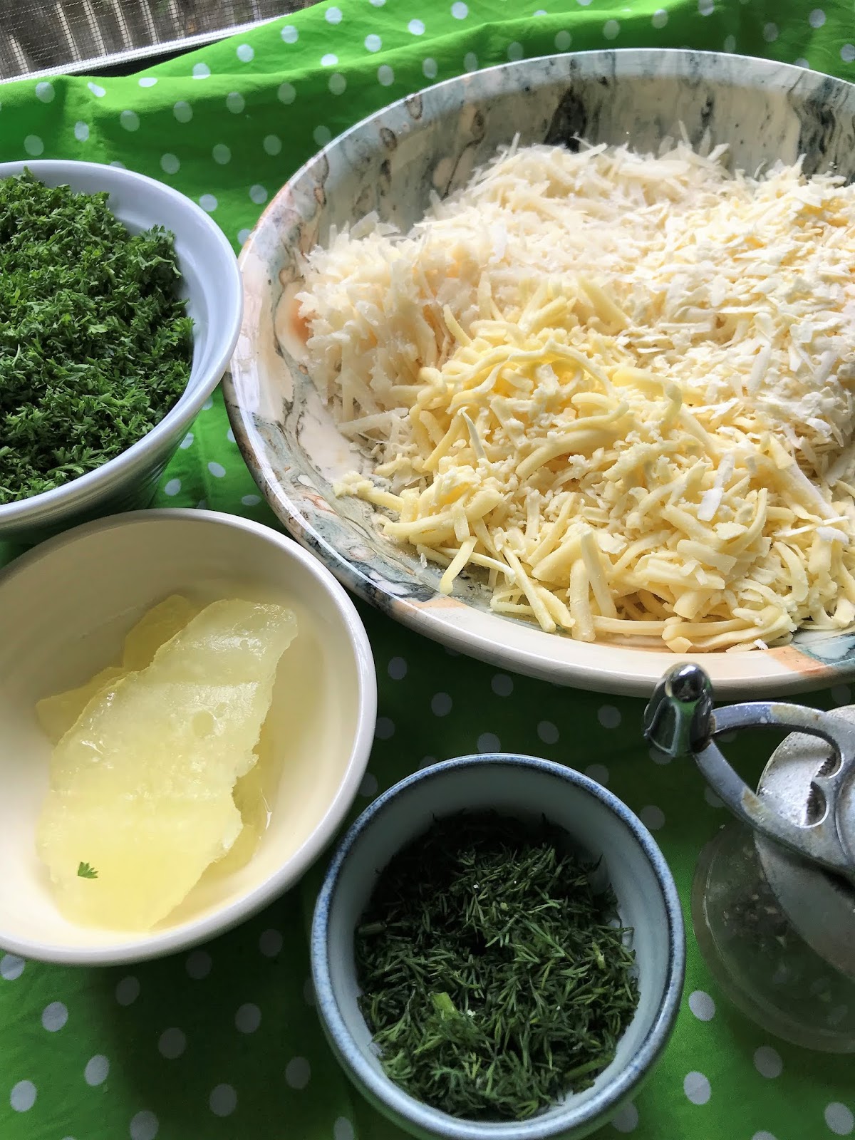 sherrys pickings: Cheese Boureg