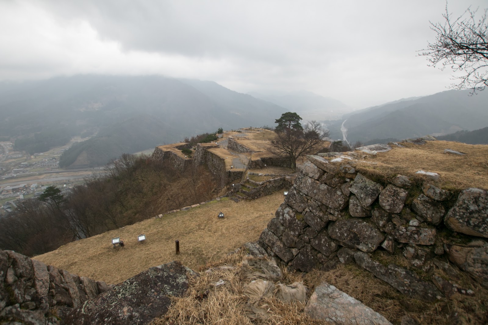 Takeda Castle -Castle guarded vital area of Toyotomi government- | Ken ...
