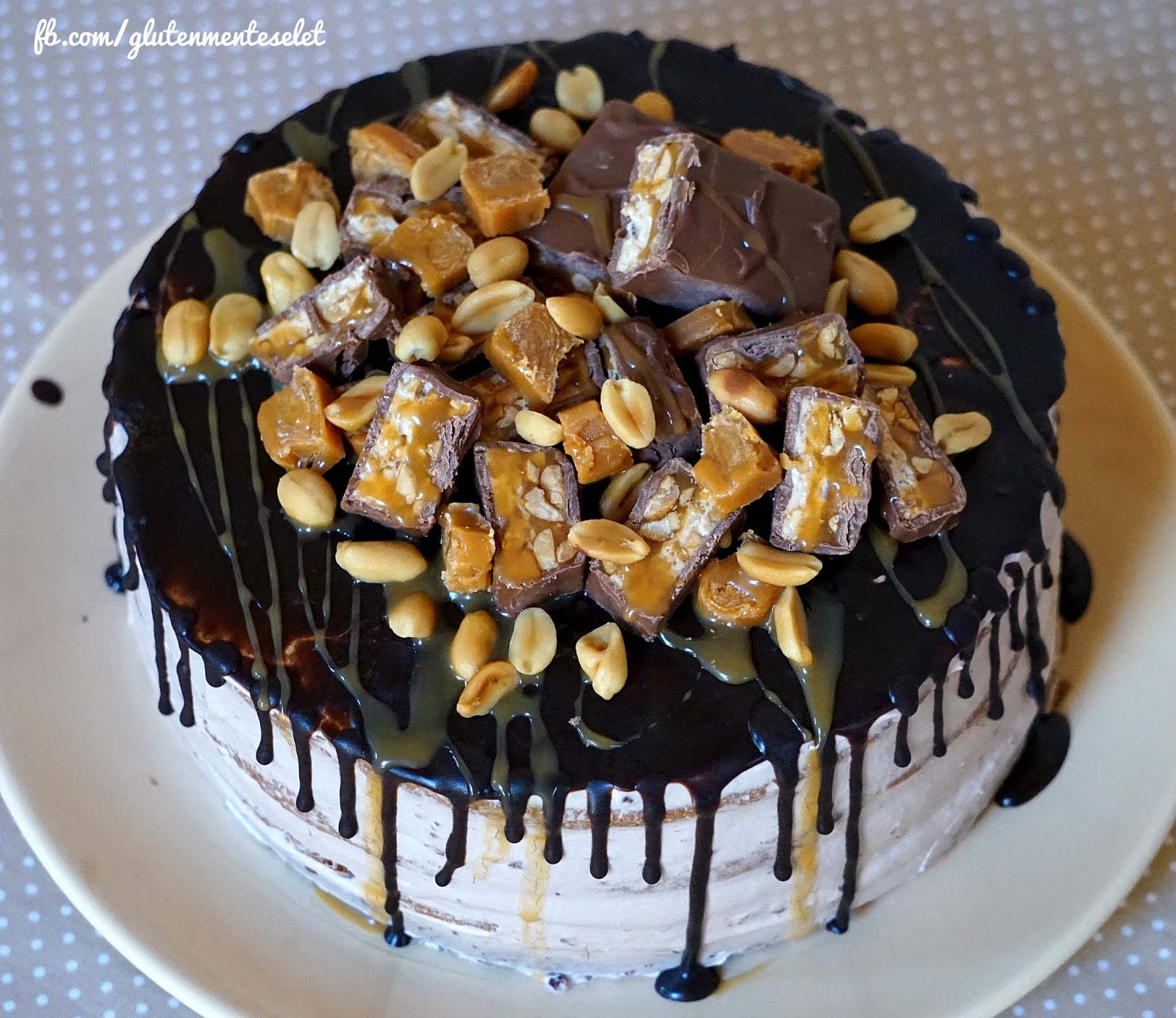 Gluténmentes Snickers torta | Gluténmentes élet