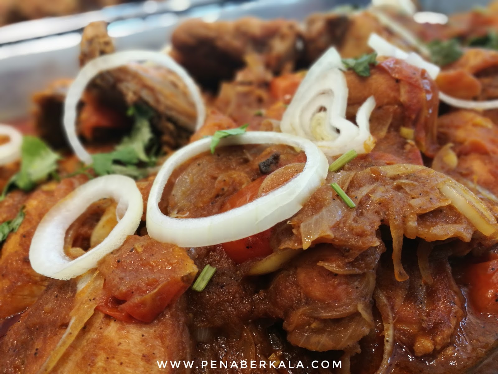 PENABERKALA: RESIPI MUDAH AYAM MASAK MERAH DARI AYAMAS KITCHEN