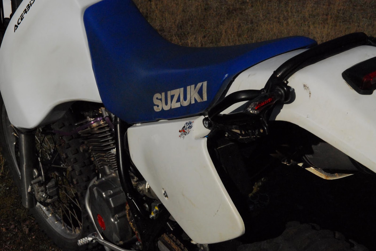 Der SUZUKI DR RALLYE & DR CUSTOM BIKE BLOG: Eine neue (Rallye) DR 350 ...