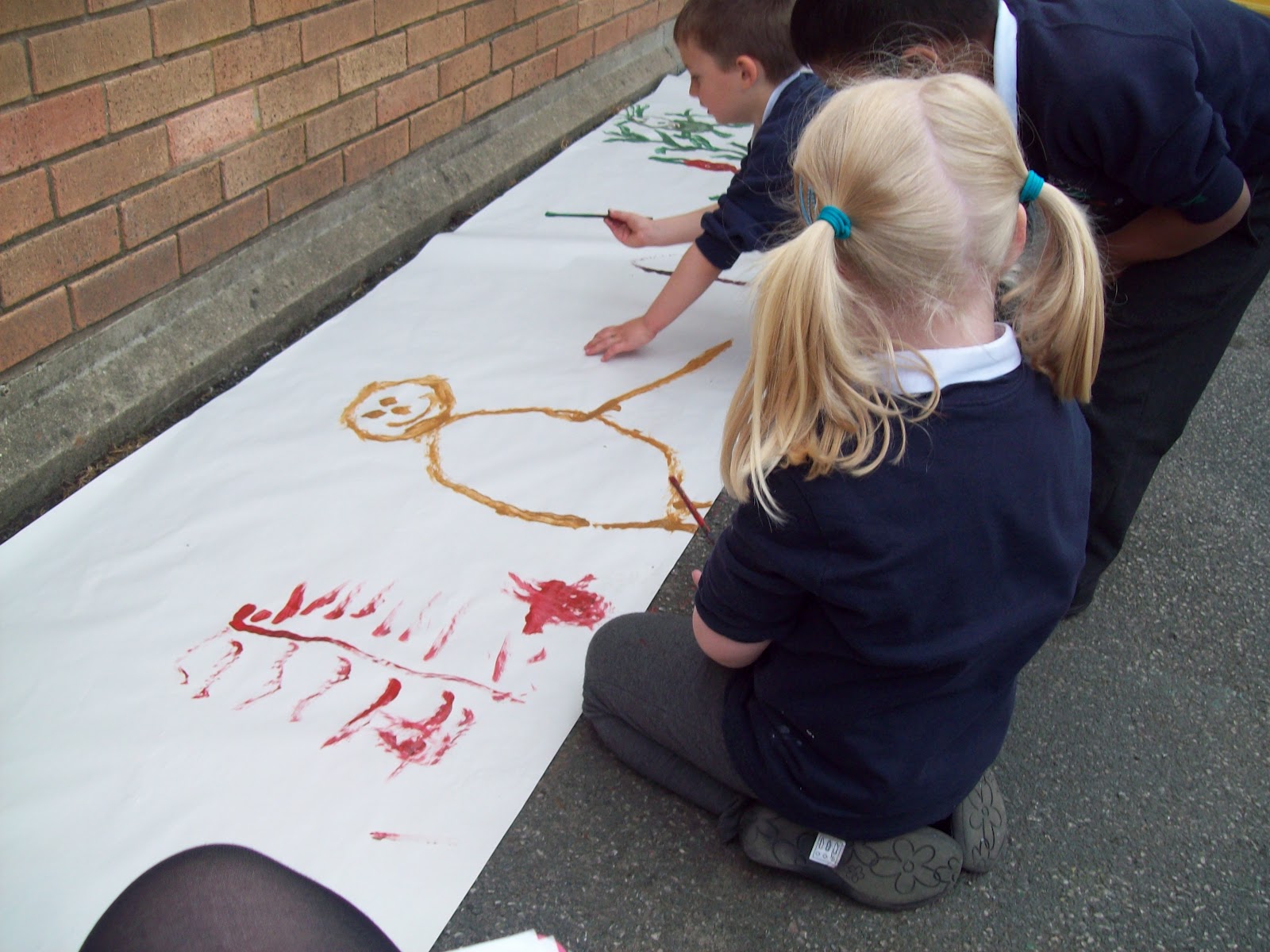 FS2 Blogspot: Big markmaking outdoors!