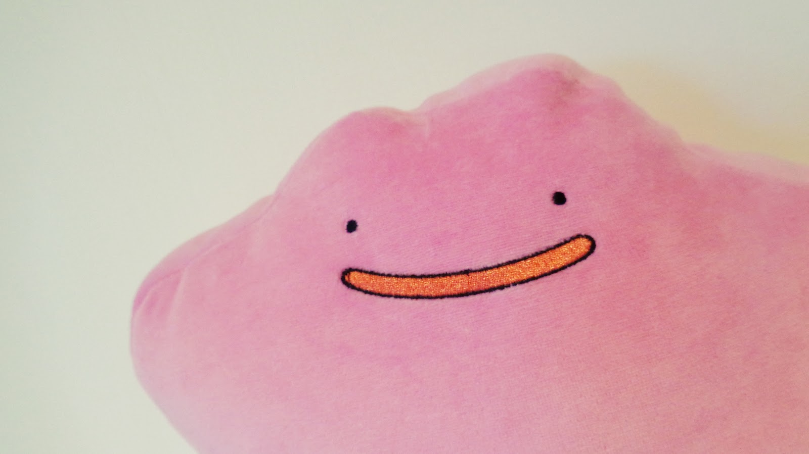 Plush Review - MochiFuwa - Ditto | Optimistic Penguin
