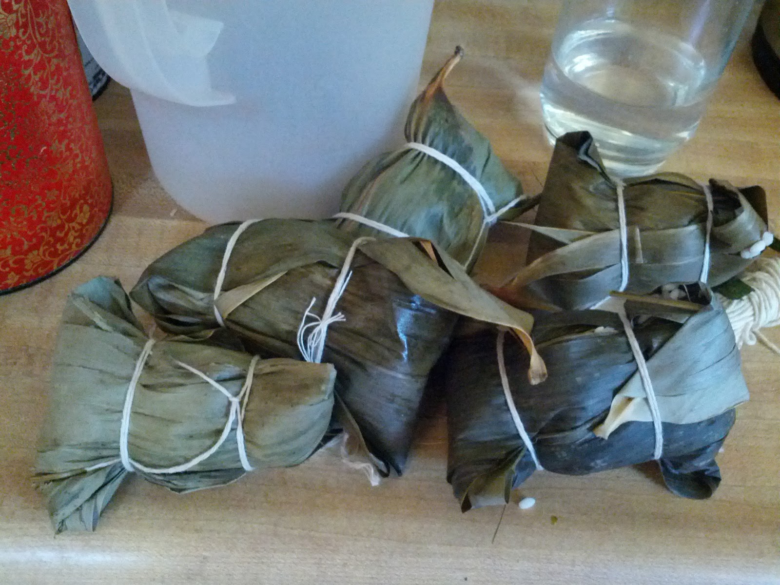 ruthless cooks: Zongi (Chinese Tamales) (粽子)