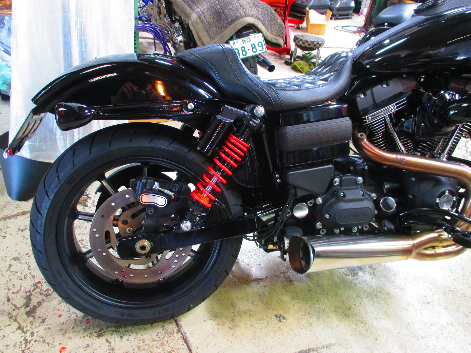 Luckys Cycle Supply: DYNA