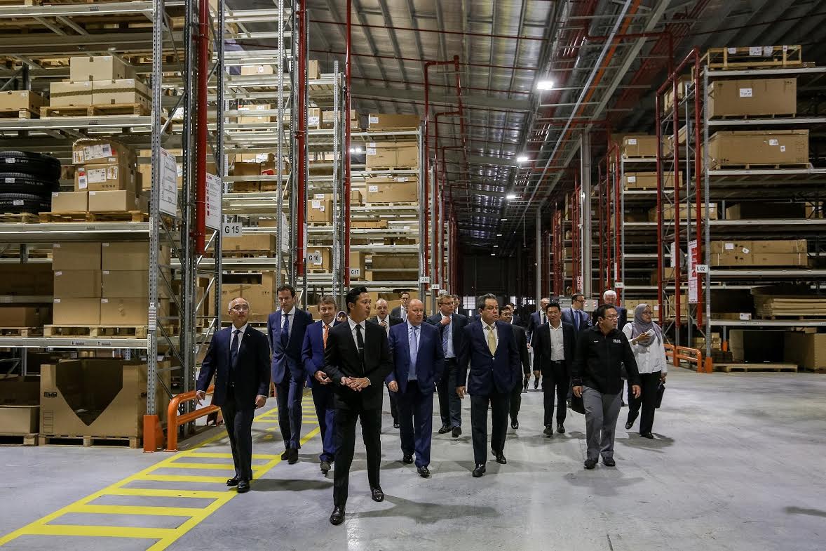 Motoring-Malaysia: New BMW Group Regional Parts Distribution Centre ...