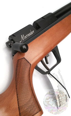 STUDIO ANTIQUE: BENJAMIN MARAUDER AIR RIFLE WOOD STOCK / SENAPAN ANGIN ...