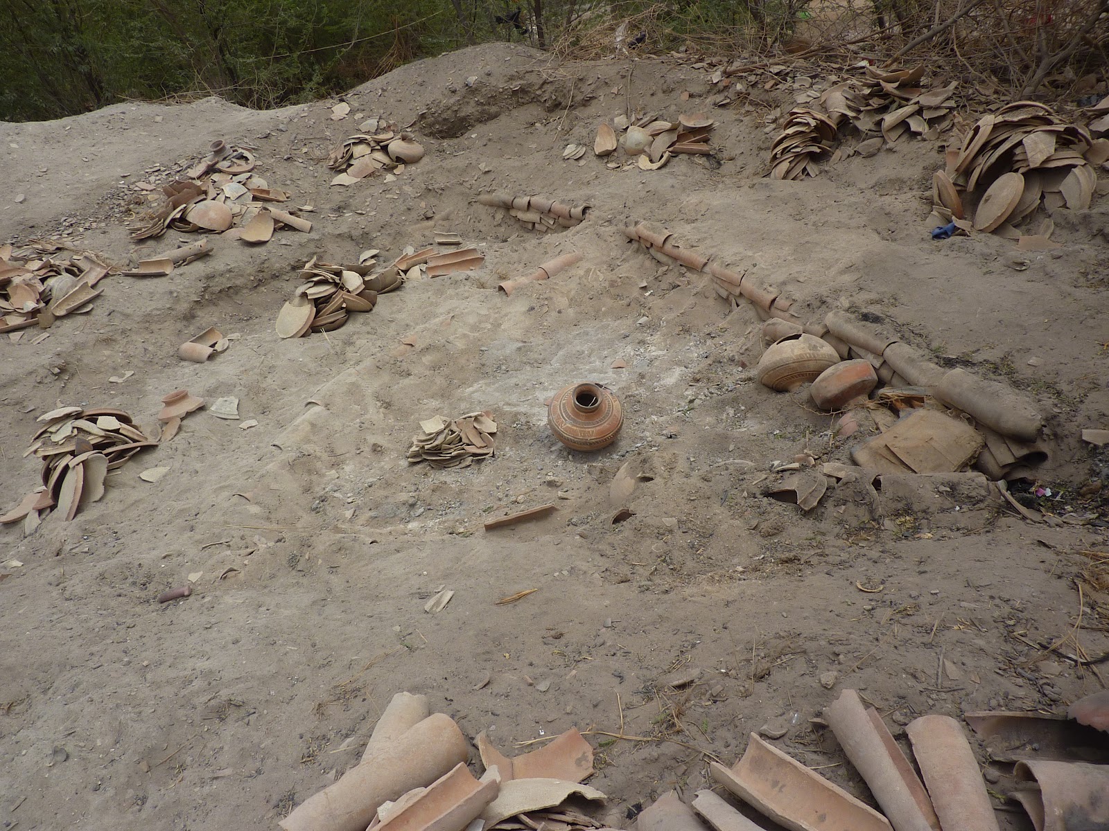 Passage to India: Crafts in Kutch Part 2 - Molding Earth