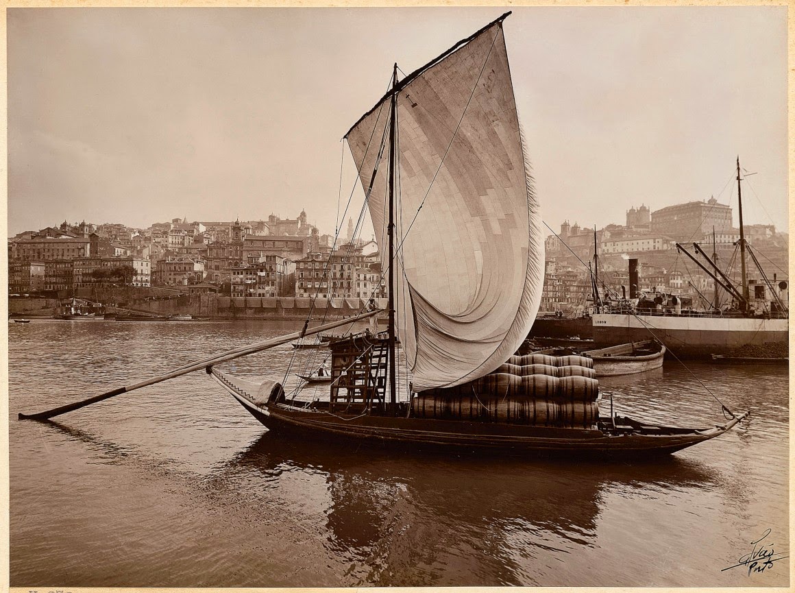 Papel & Plástico: BARCO RABELO / RABELO BOAT