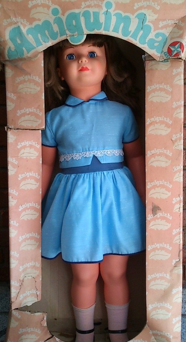 Brinquedos Antigos :Curiosidades e Colecionismo: A BONECA AMIGUINHA
