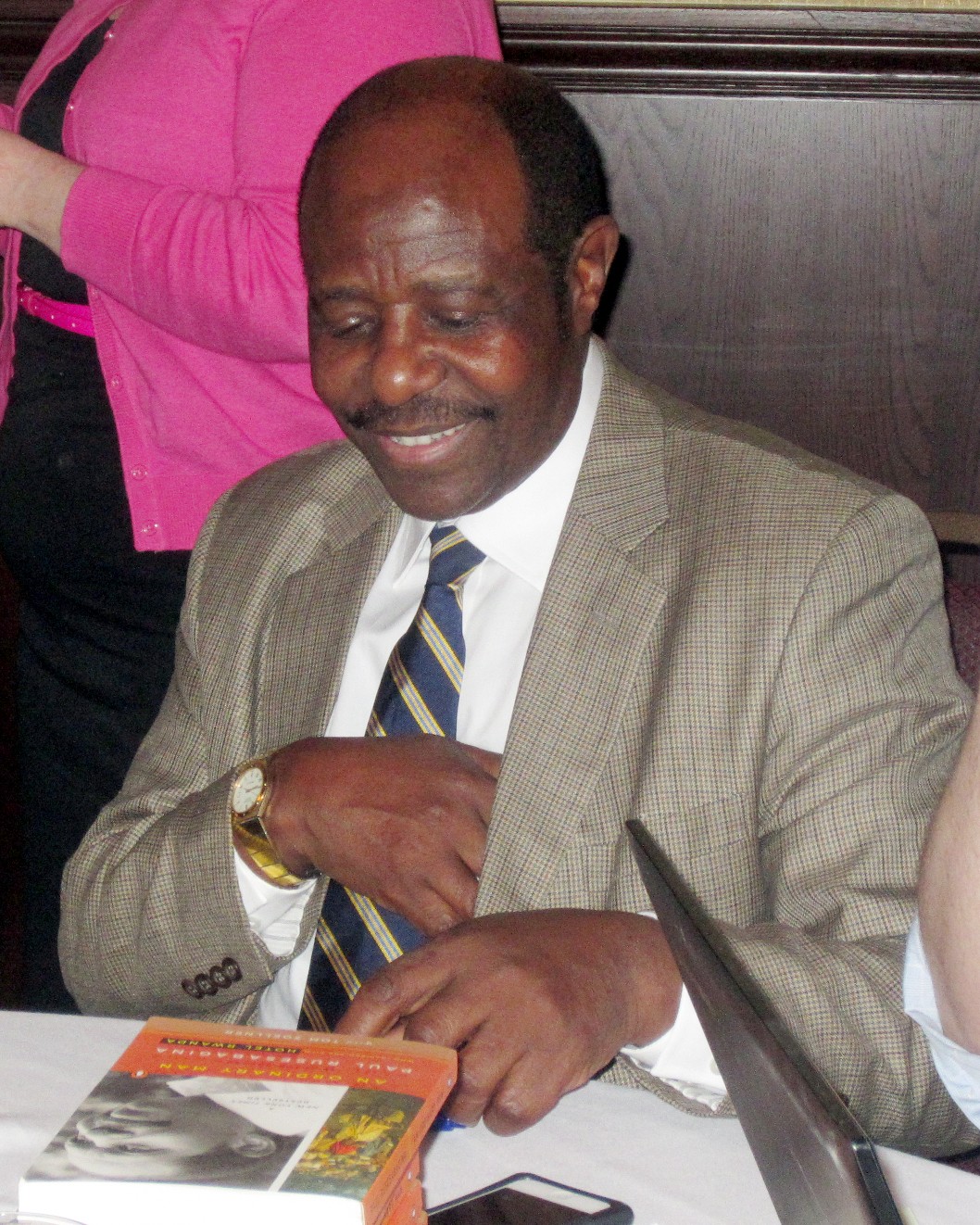 Seth Saith: Profile in Courage: Paul Rusesabagina of 'Hotel Rwanda ...