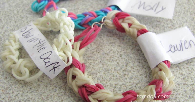 Crafty Elastic Bracelets and a Do Over | tamdoll's workspace