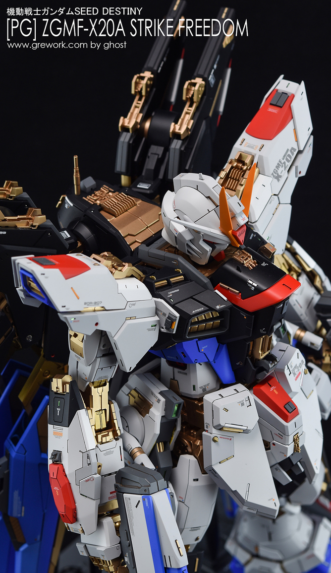 Custom Build: PG 1/60 Strike Freedom Gundam [Detailed]