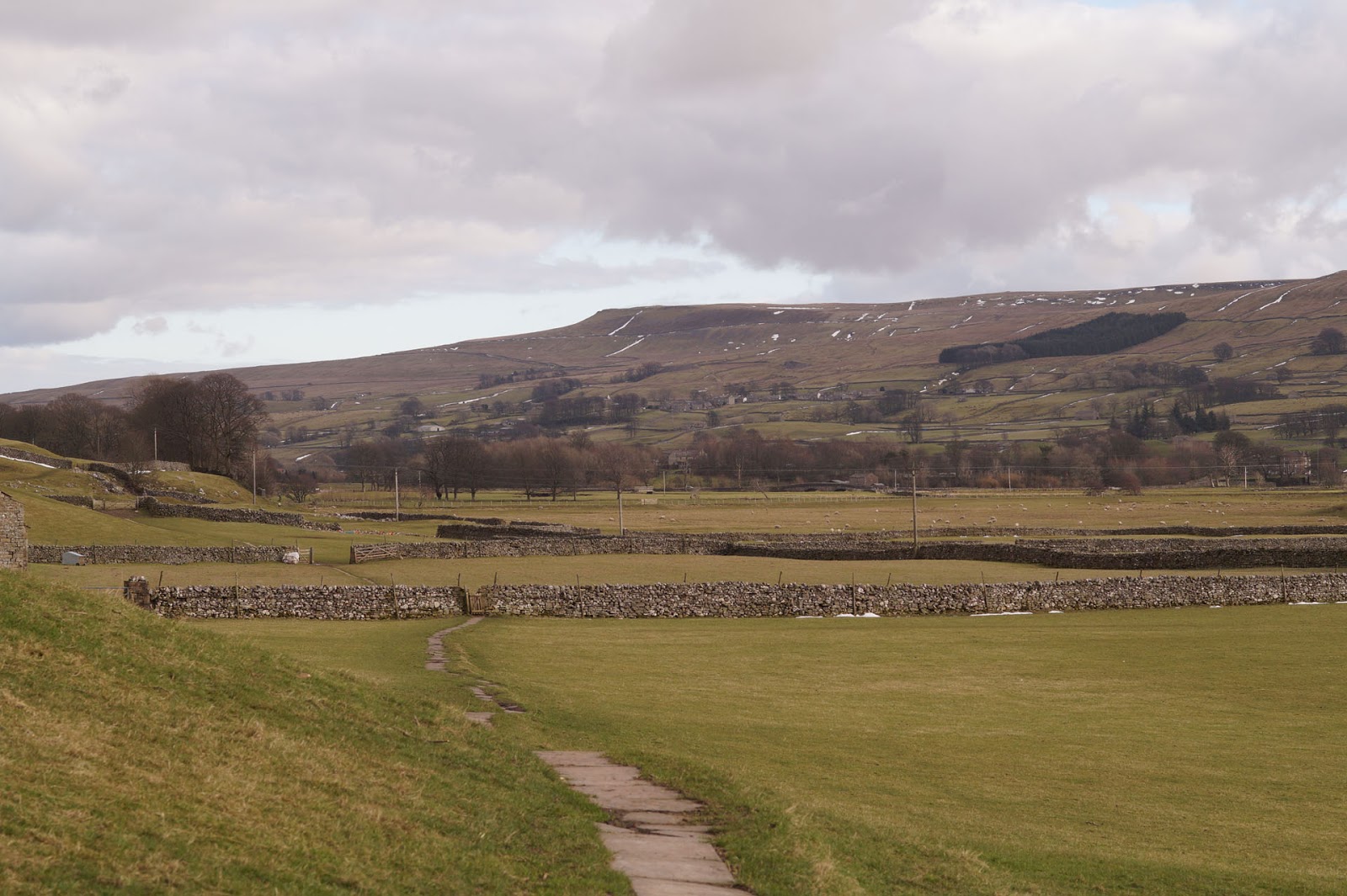 Hawes to Hardraw circular walk - Sophie in the Sticks