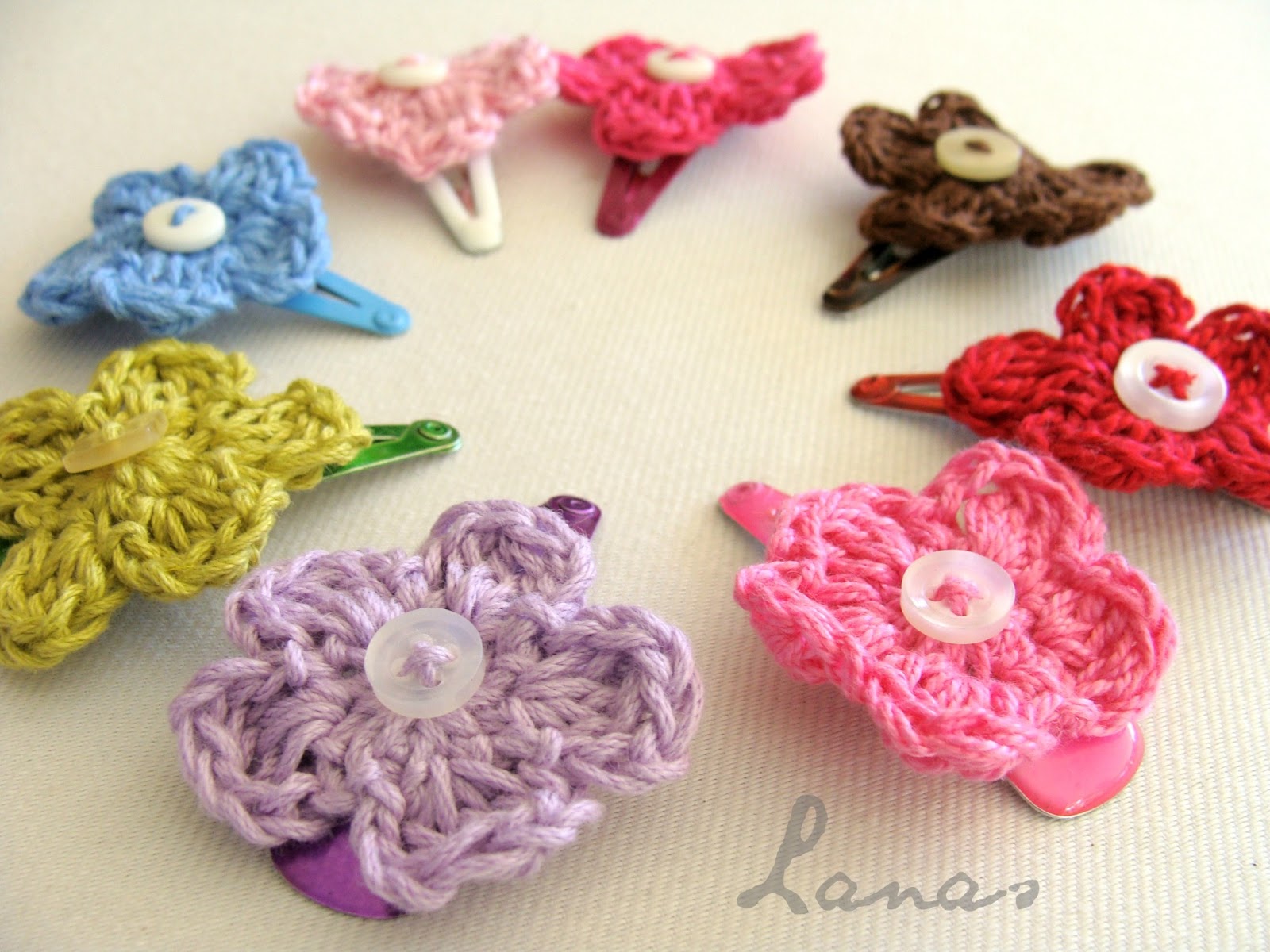 Lanas de Ana: HOW TO: Simple Flower Hairclips