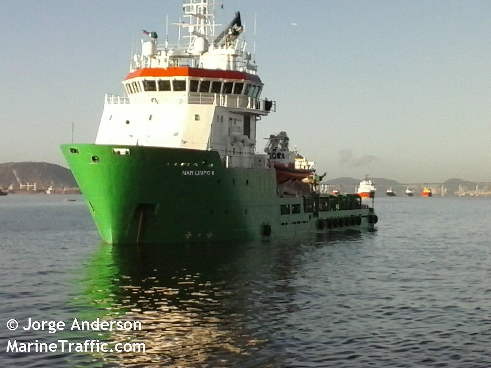 NAVIOS AHTS E PSV DO PORTO DE MACAE-RJ-BRASIL (IMBETIBA) E (FUTURO ...