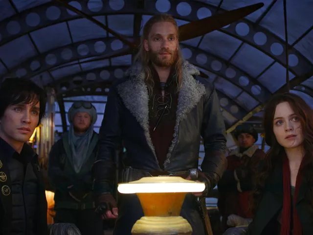 First look at Hester Shaw's scar! | Mortal Engines: Books & Movie