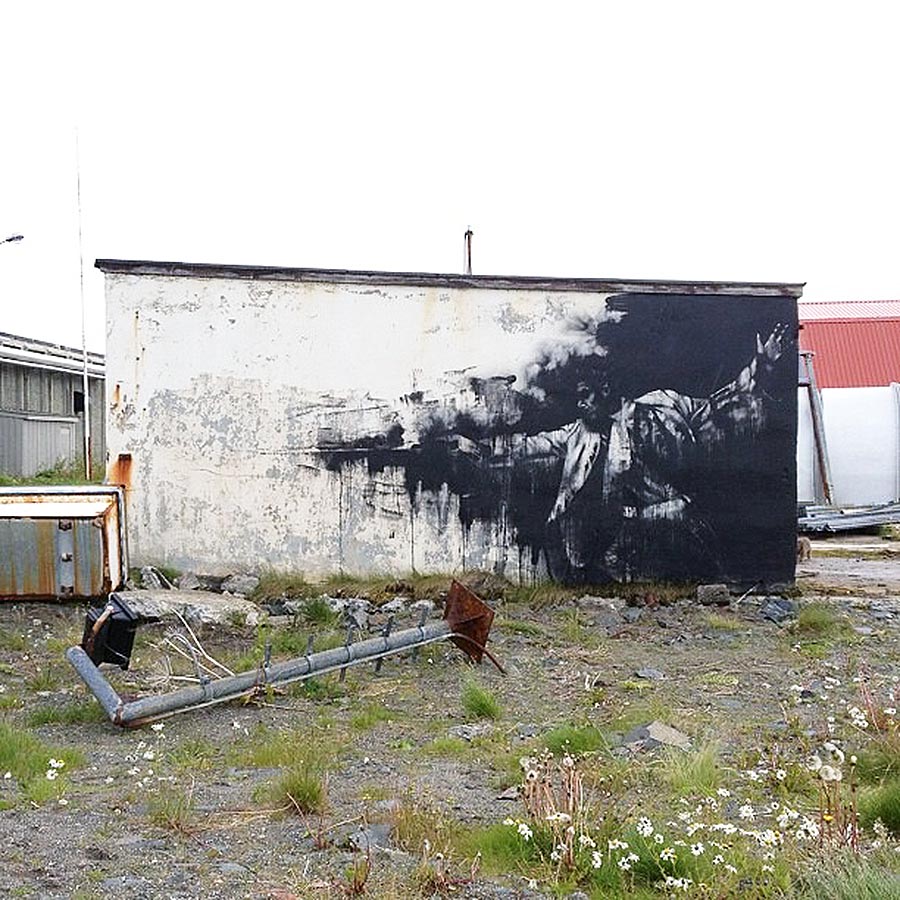 Conor Harrington New Mural In Vardø, Norway – StreetArtNews
