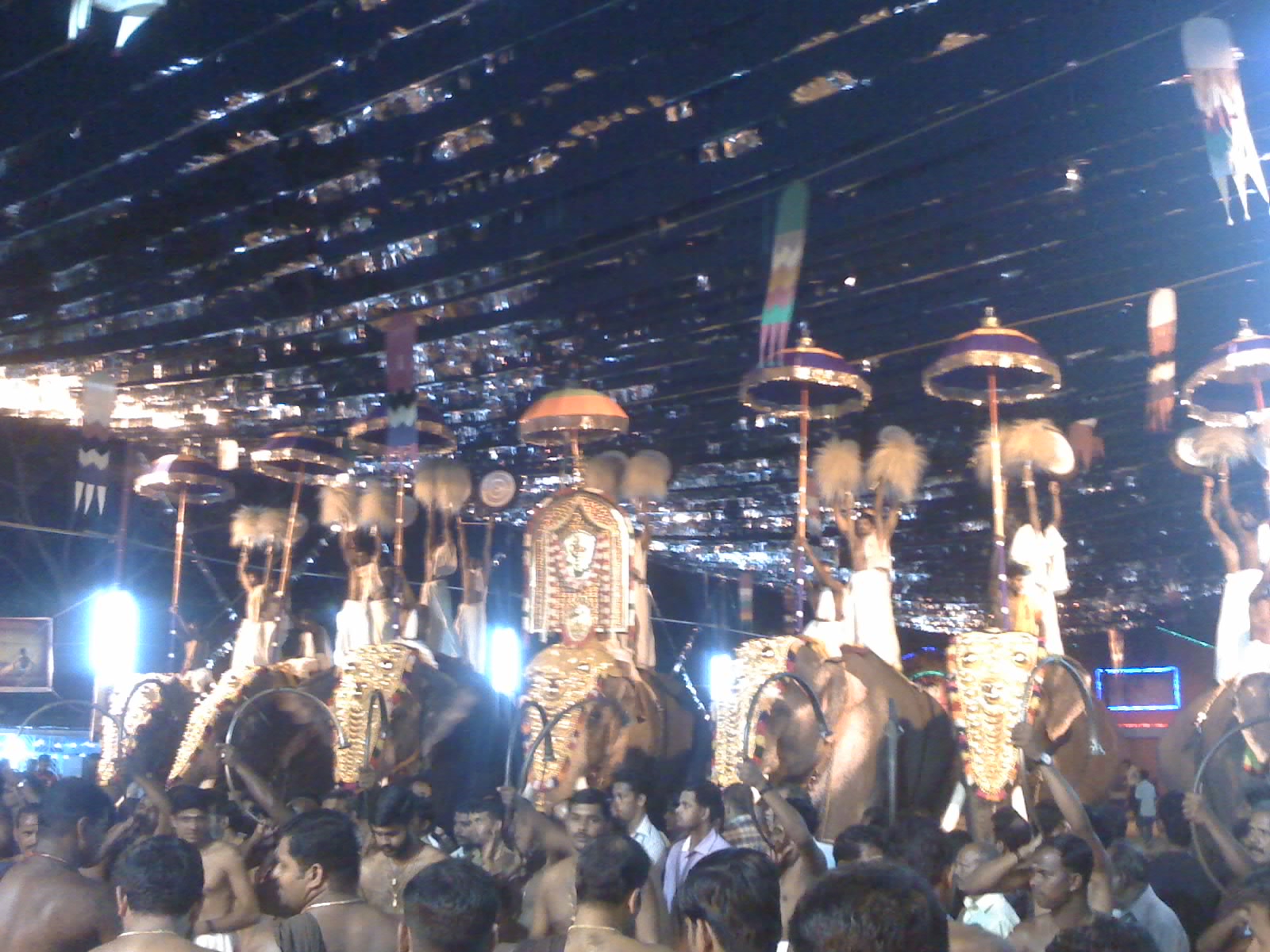 KERALA FESTIVALS: Maradu thalappoli 2013 Photos